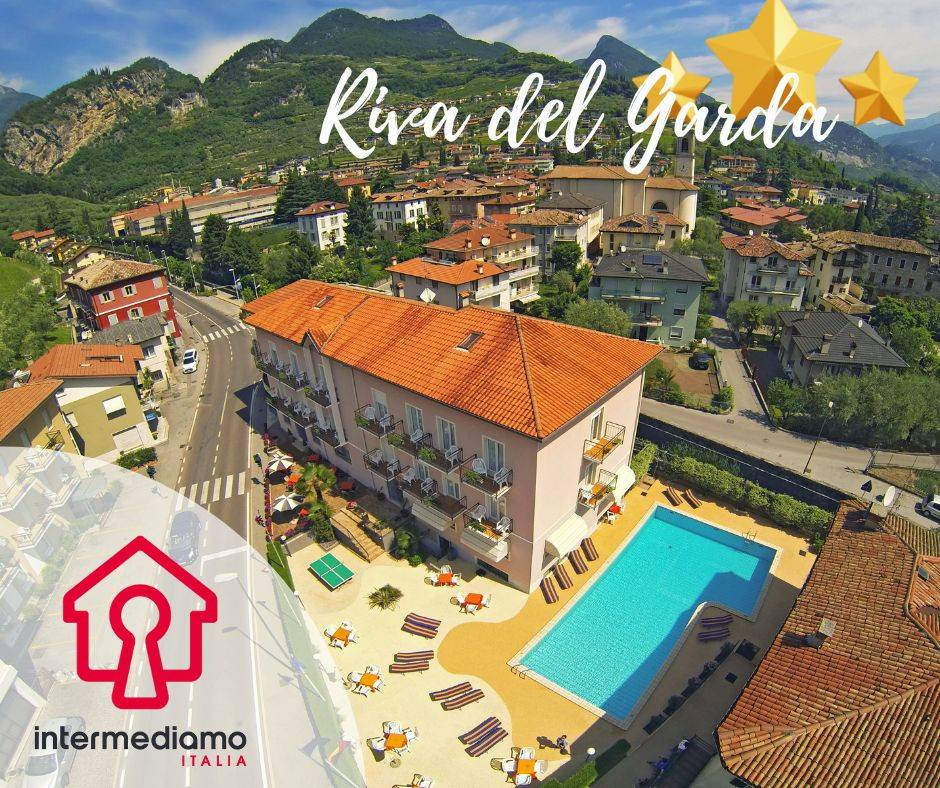 Hotel in Vendita