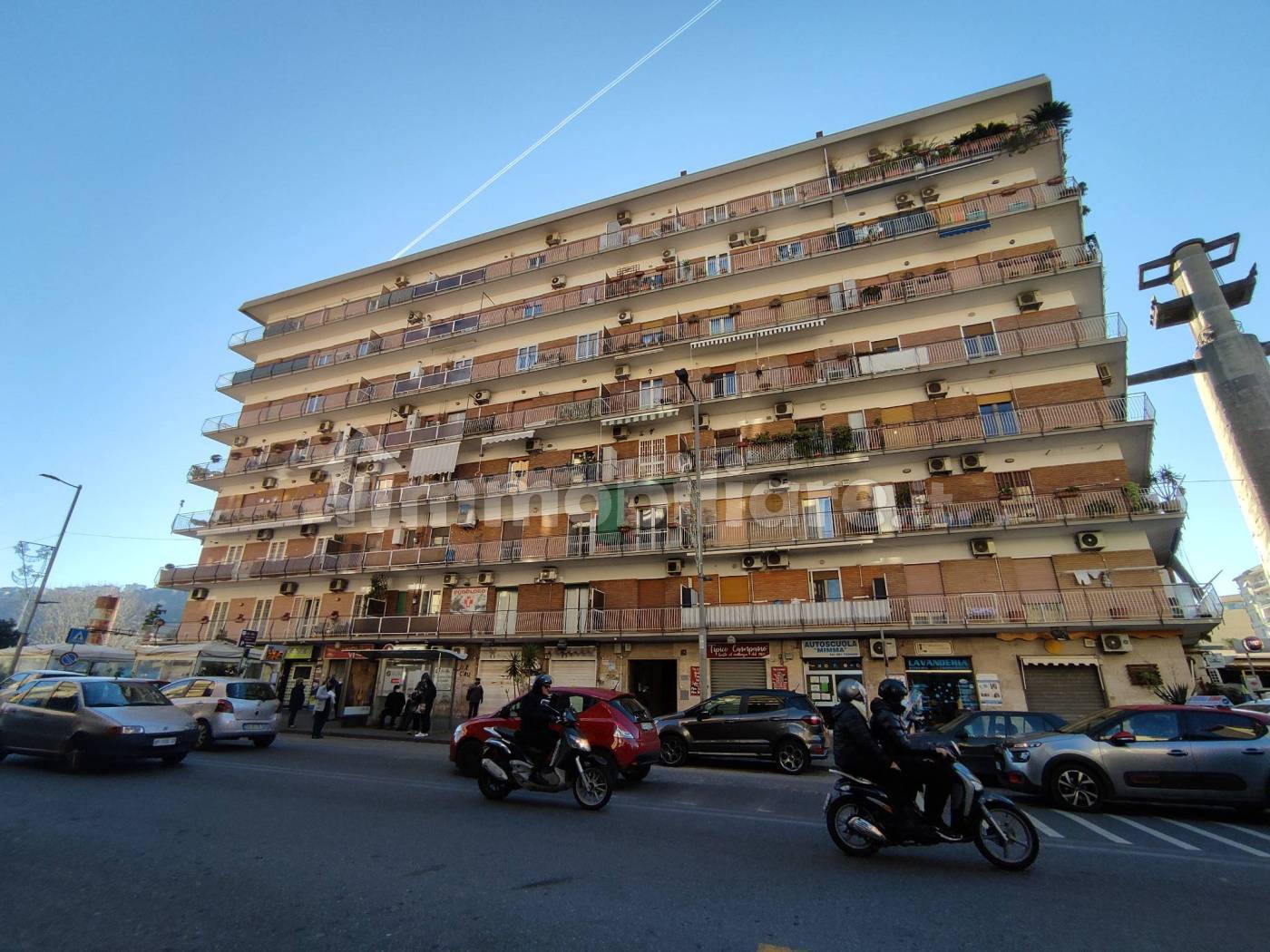 Trilocale ottimo stato, terzo piano, Fuorigrotta, Napoli