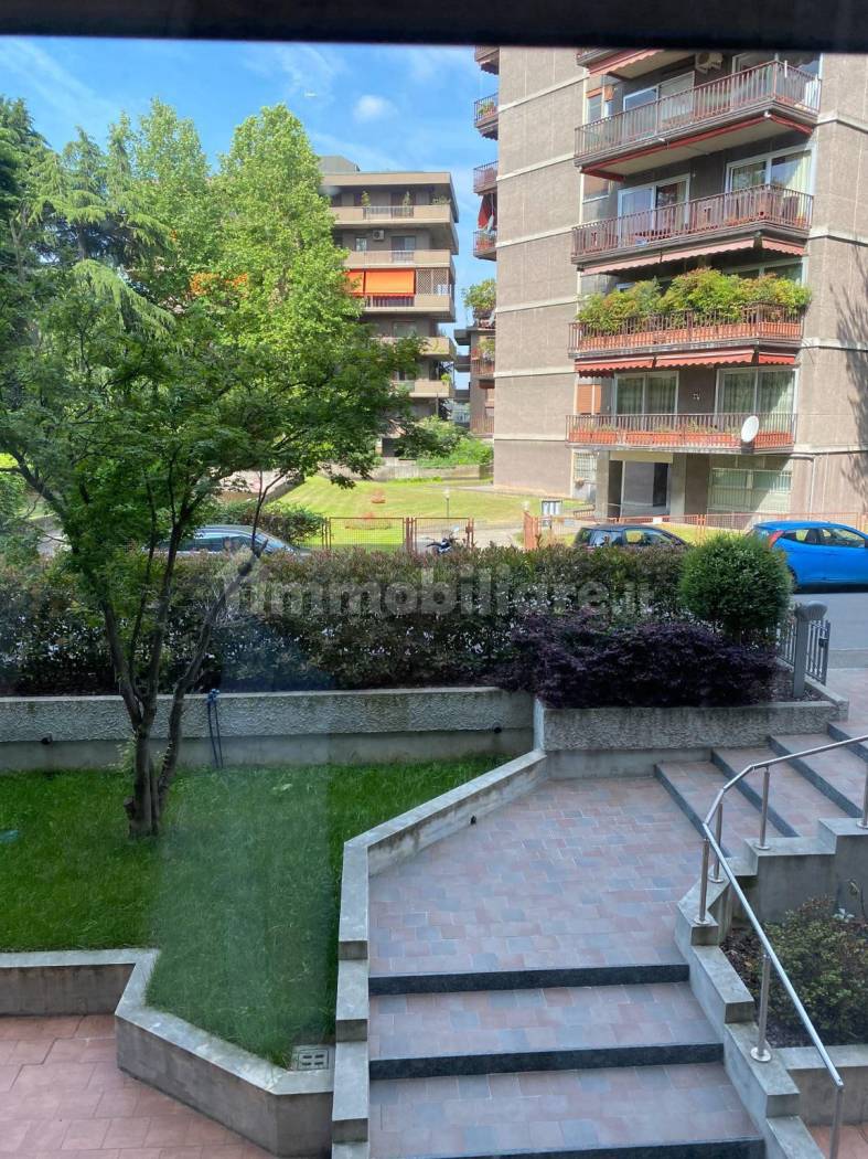 Trilocale via Franco Vittadini 1, Stazione - Ticinello, Pavia