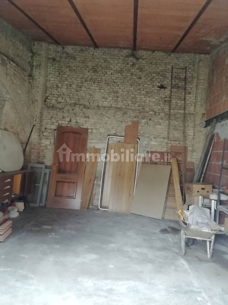 Garage - Box in Vendita