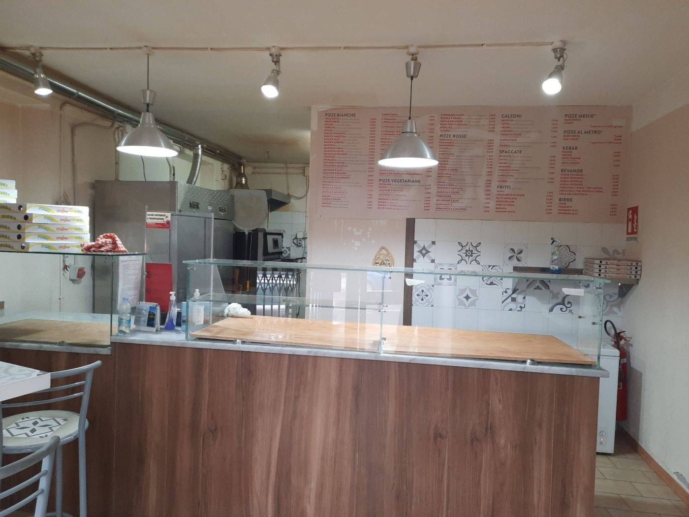 Locale commerciale in Vendita