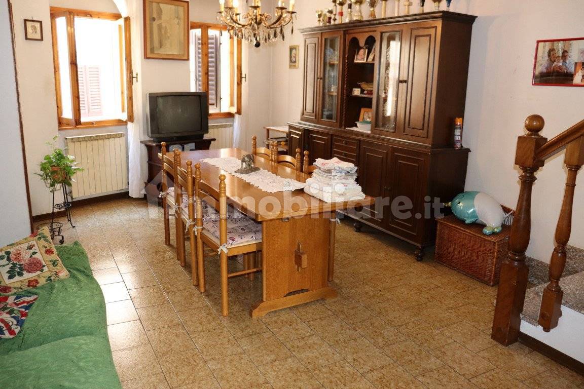 Quadrilocale via Cennano, Città, Montevarchi