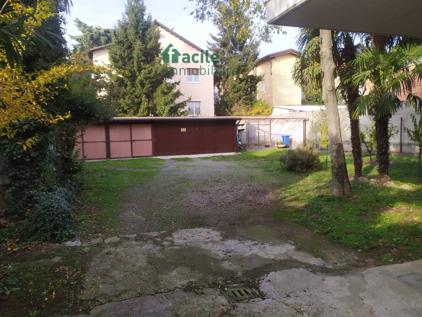 Posto auto - moto in Vendita