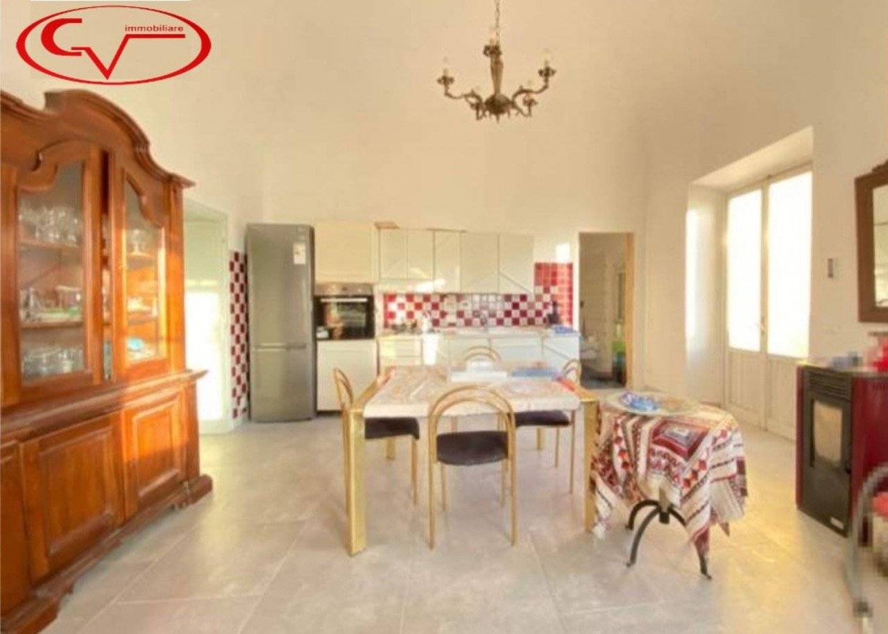 Quadrilocale piazza Vittorio Veneto, Città, Montevarchi