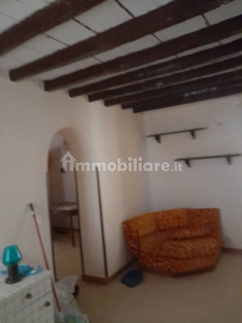 Trilocale via Thomas Alva Edison, Aragona