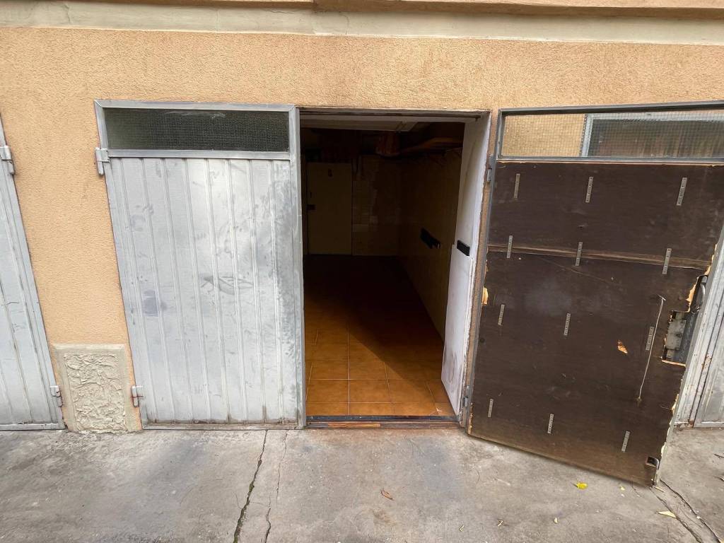 Garage - Box via Amedeo Tabanelli 17, Imola, Rif. 99692706 - Immobiliare.it