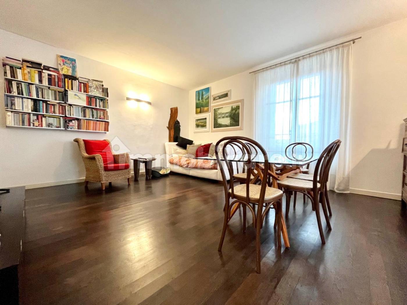 Quadrilocale V.Le Stazione/V  Delle Carre Dir.Fs, Centro, Massa