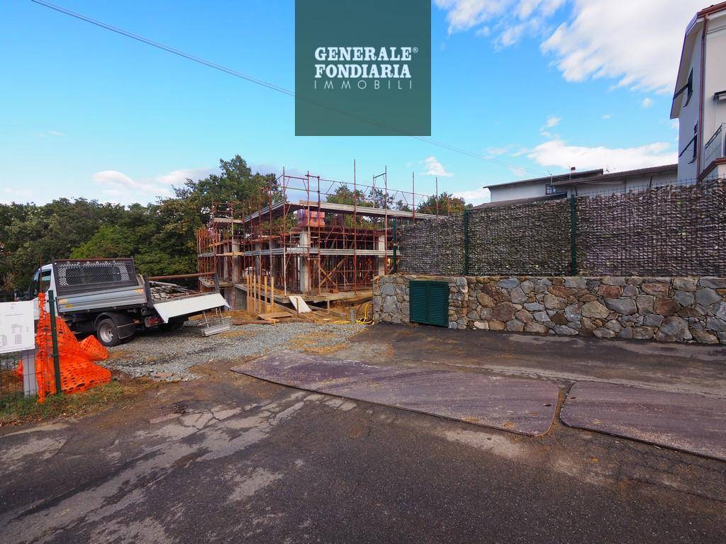 Quadrilocale via Fratelli Rosselli 5, Centro, Santo Stefano di Magra