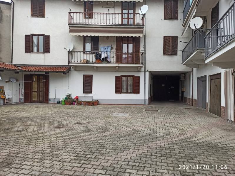 Bilocale via Vecchia di Vigevano 25, Centro, Gambolò