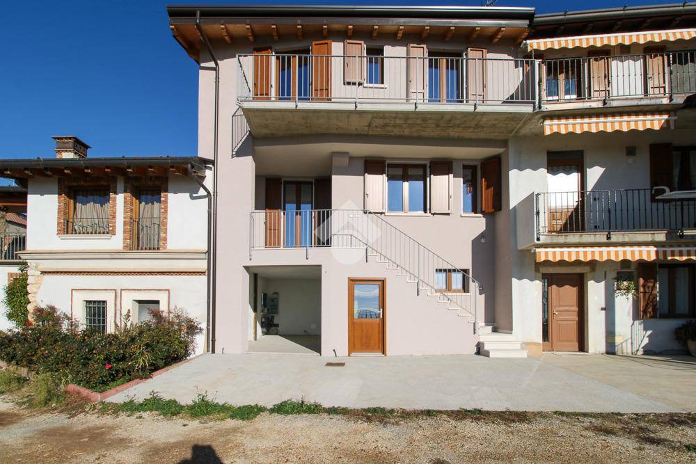 Terratetto unifamiliare via XX Settembre, Serle