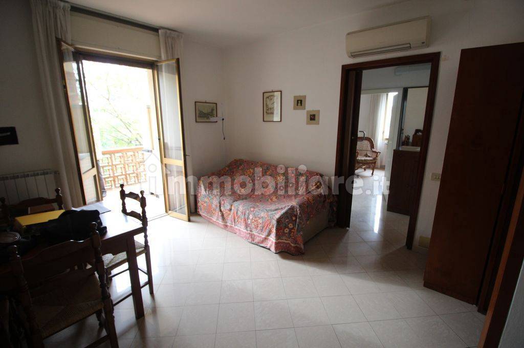 Trilocale buono stato, primo piano, Cinquale, Montignoso