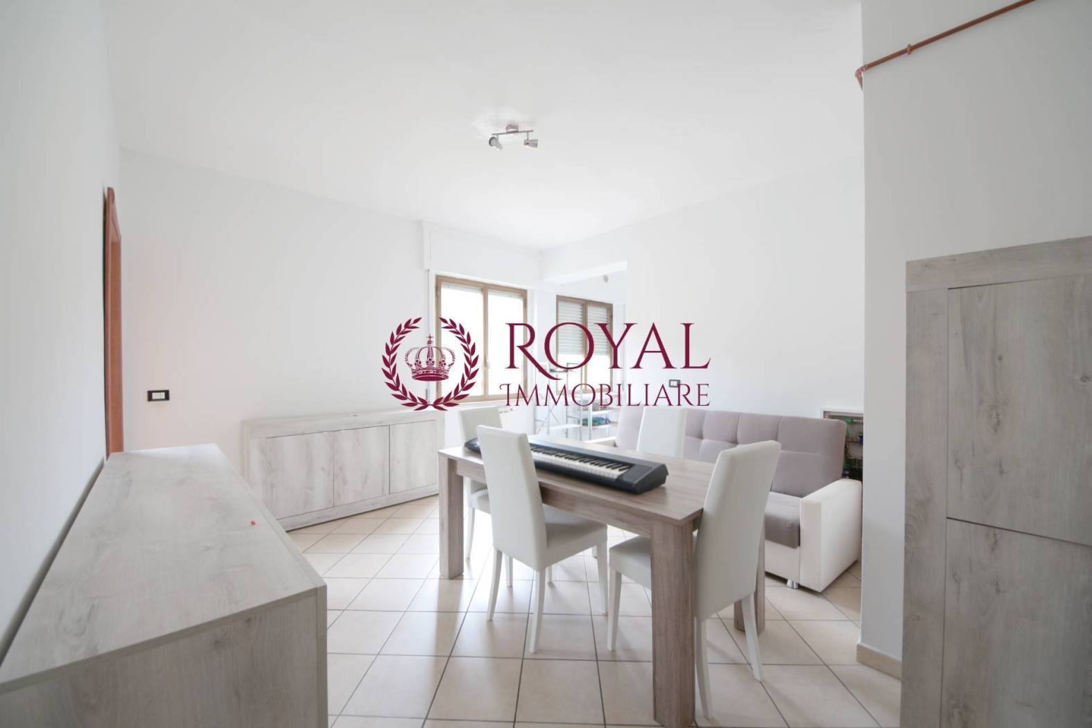 Bilocale via Della Coroncina, Via Grande - Piazza della Repubblica, Livorno