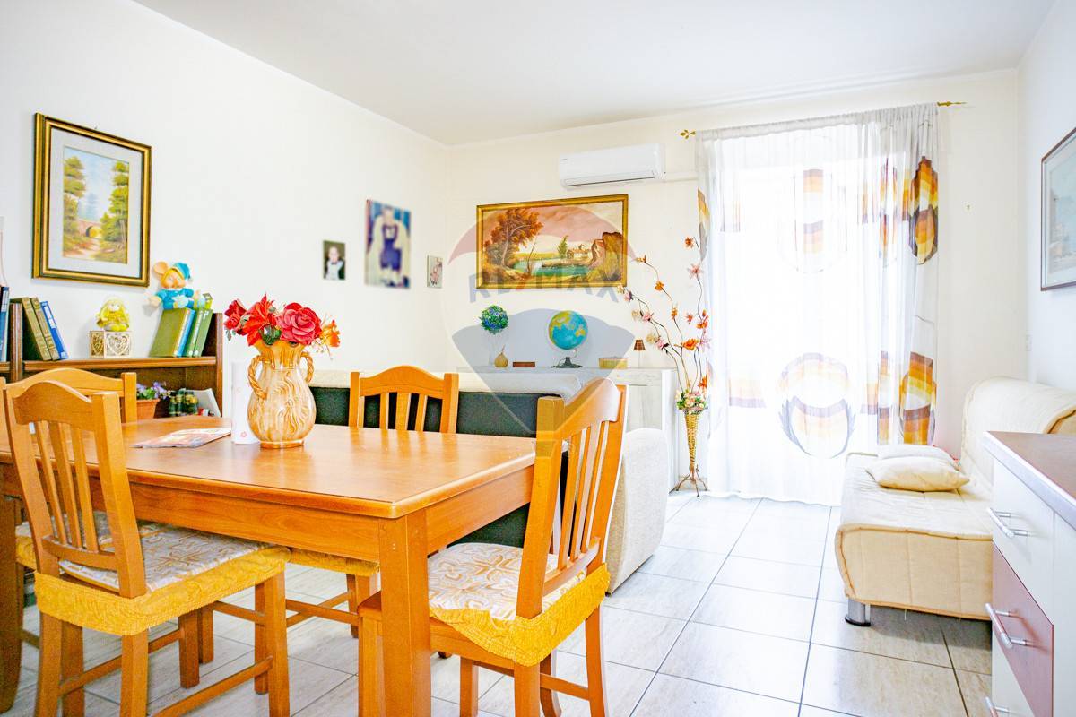 Bilocale via Laurini 21, Palestro, Catania