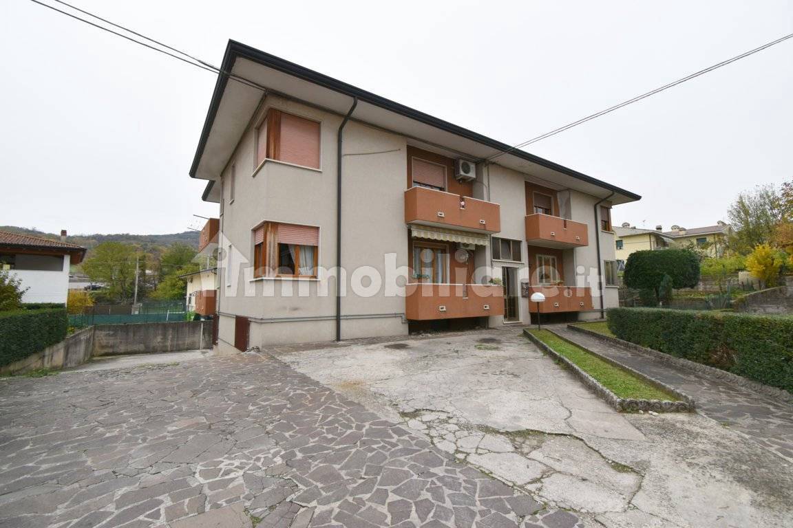 Appartamento via Puglie 3, Centro, Arzignano