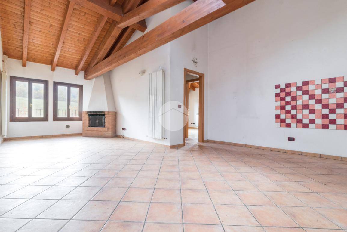 Bilocale via Gesso, Zola Predosa