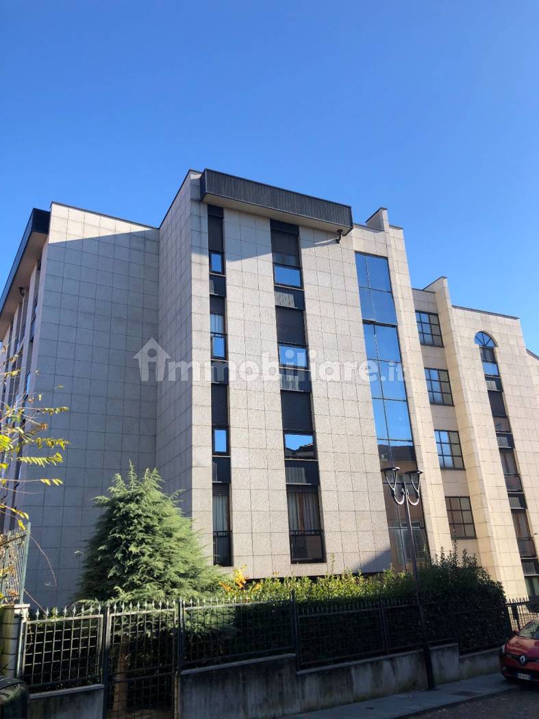 Appartamento vicolo Santa Cecilia 5, Corso Dante, Asti