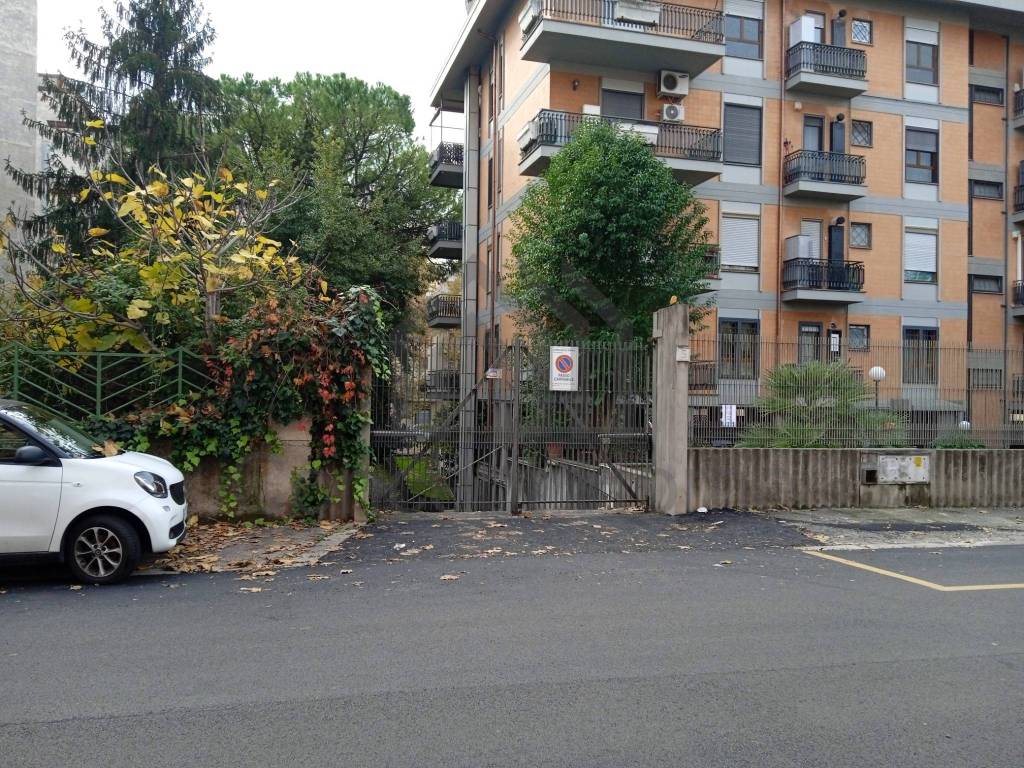 Garage - Box via Monte Croce, Roma, rif. 99723228 - Immobiliare.it