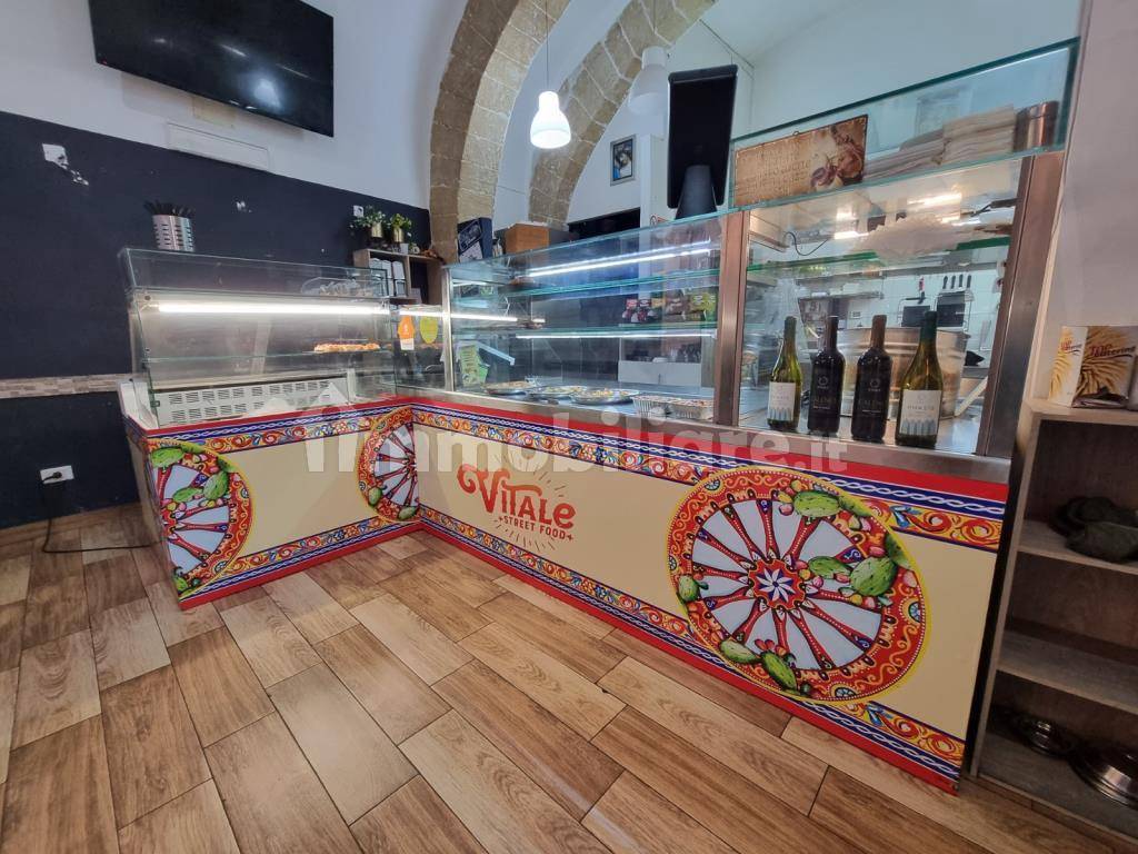 Negozio - Locale commerciale in Vendita