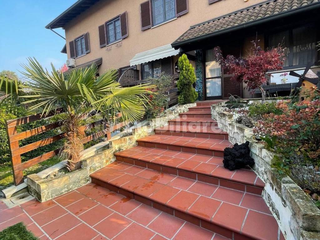 Vendita Villa a schiera Vizzolo Predabissi. Ottimo stato, posto auto ...