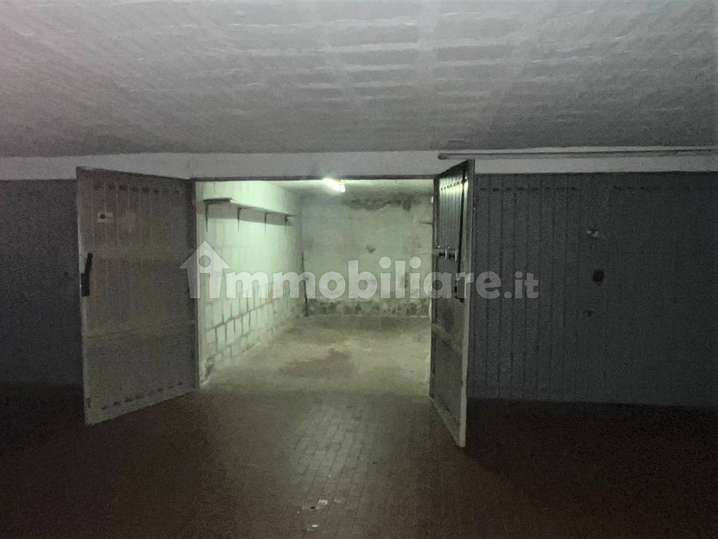 Garage - Box in Vendita