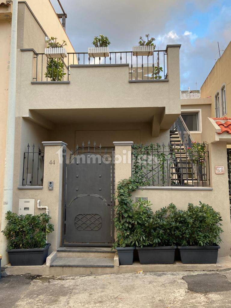 Trilocale via Vittorio Emanuele 44, Ganzirri, Messina