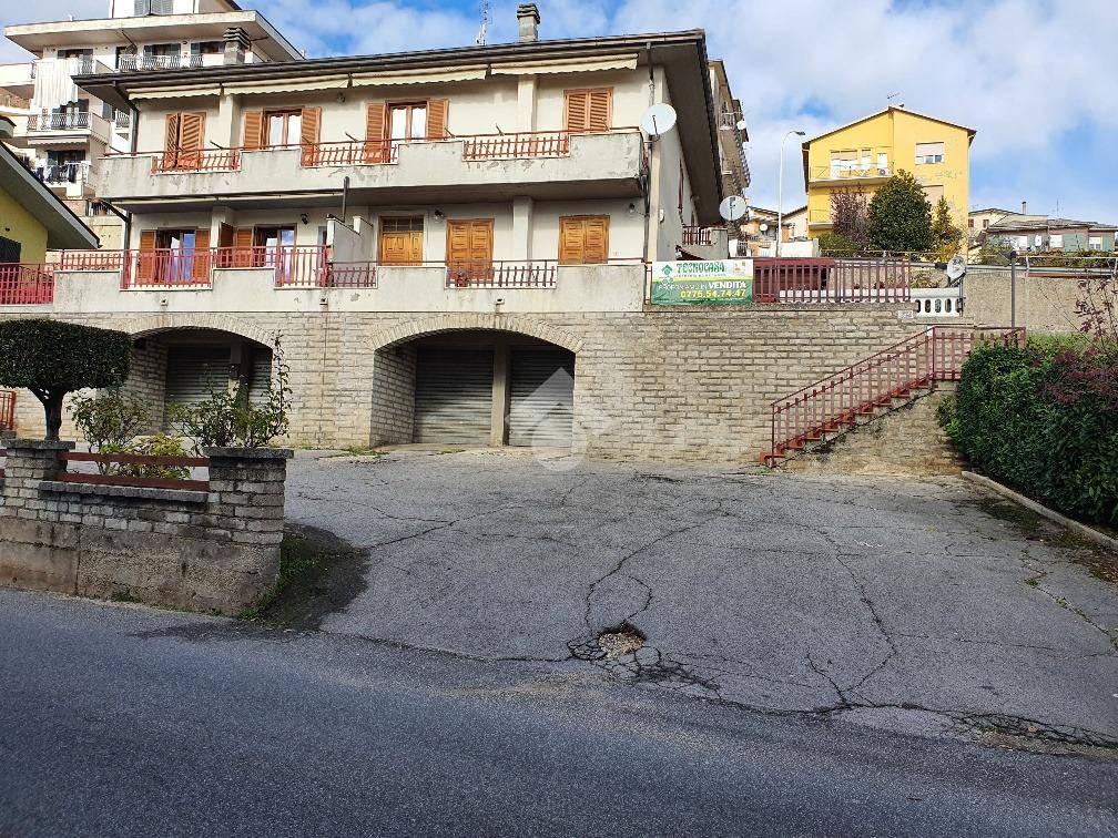 Quadrilocale via dei Medici, Fiuggi