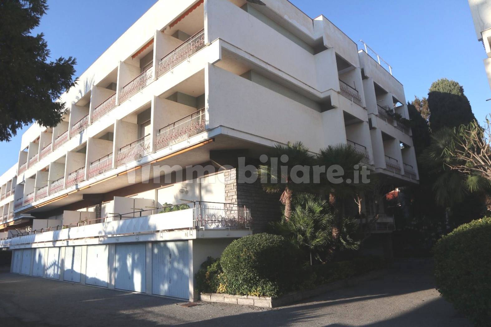 Bilocale via Villa Franca, Centro, Bordighera