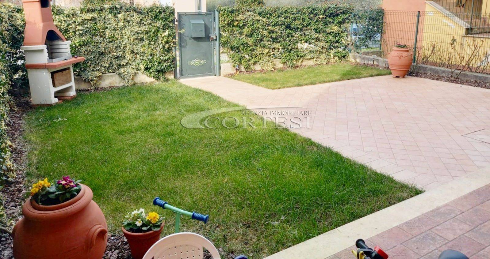 Quadrilocale ottimo stato, piano terra, Parlesca, Perugia