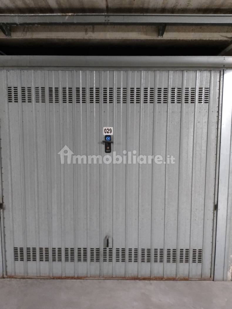 Garage - Box in Vendita