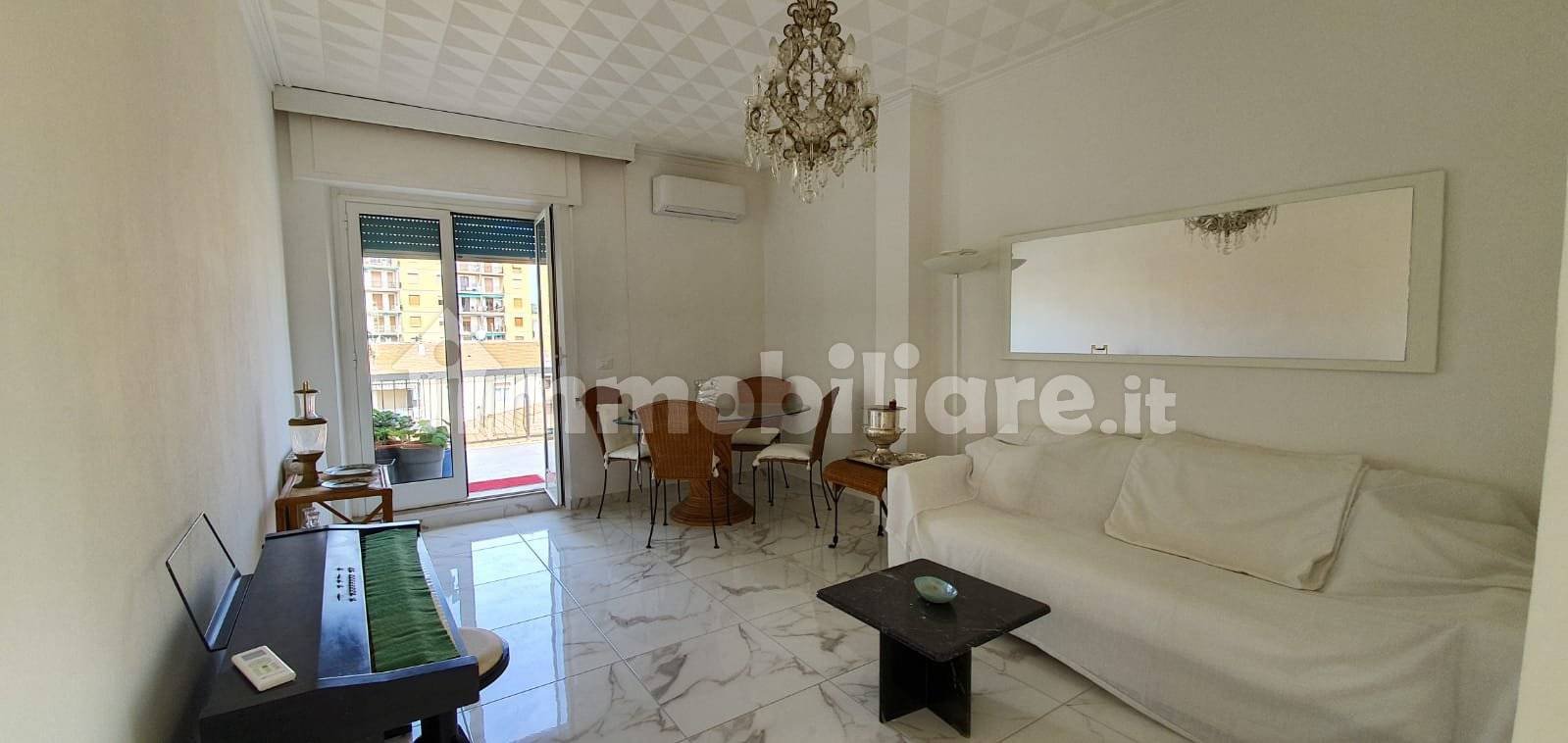 Quadrilocale ottimo stato, quinto piano, Centro, Follonica