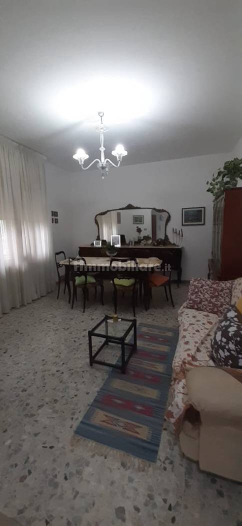 Trilocale Strada Prati, Ospedale, Pescara