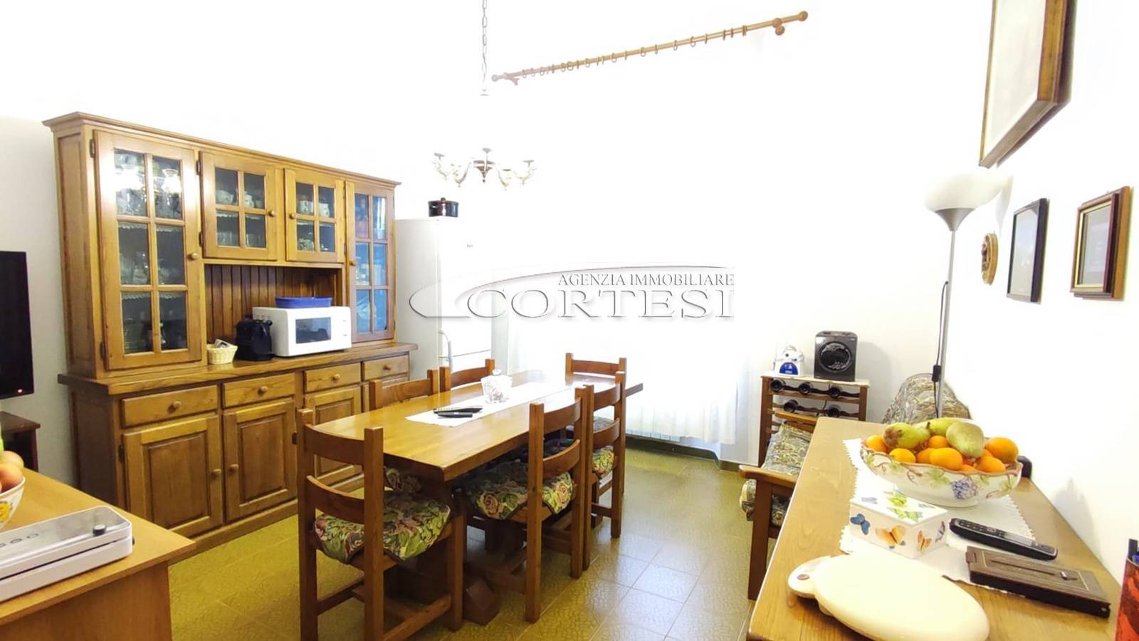 Appartamento buono stato, piano terra, Centro, Sansepolcro