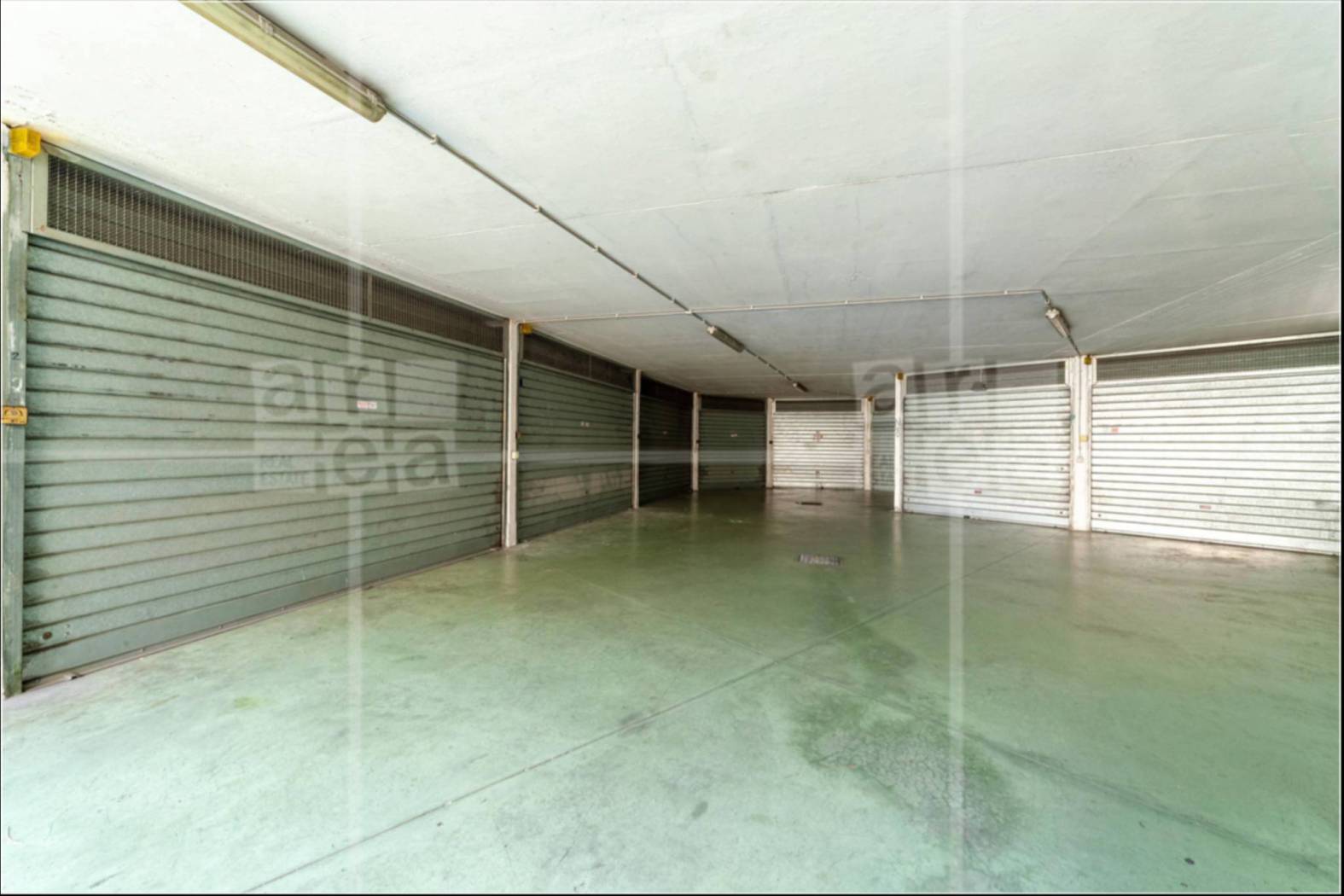 Garage - Box in Vendita