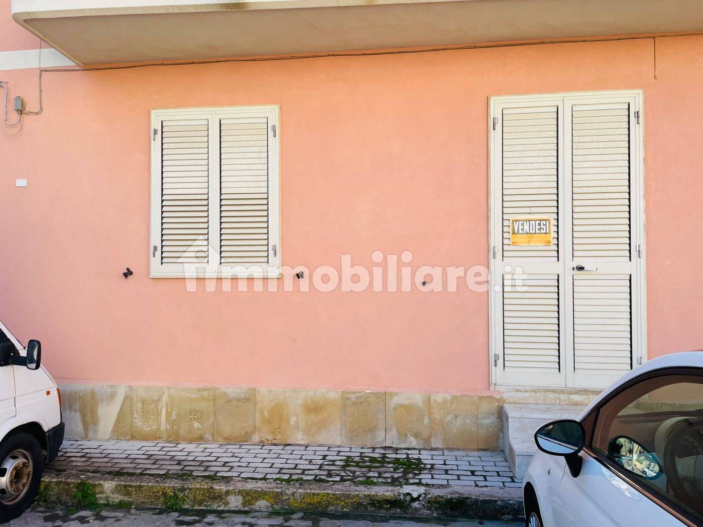 Quadrilocale via Camelia 4, Centro, Scicli