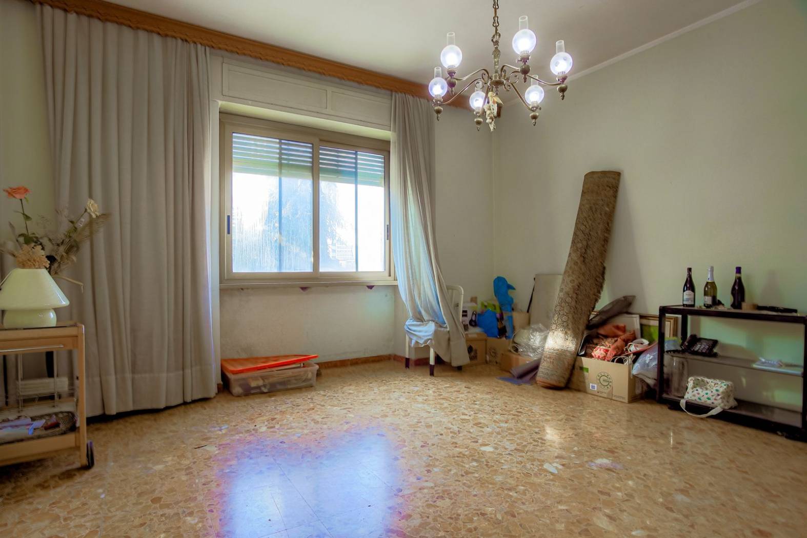 Trilocale via Palestro, Nicolosi, Latina