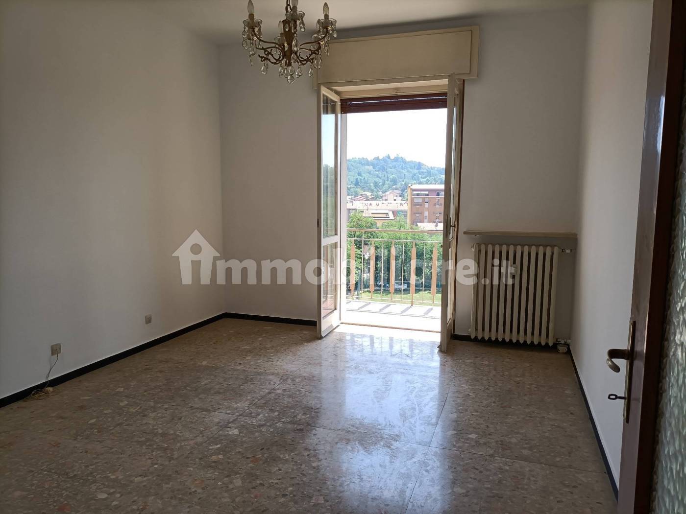 Trilocale buono stato, quinto piano, Centro, Tortona