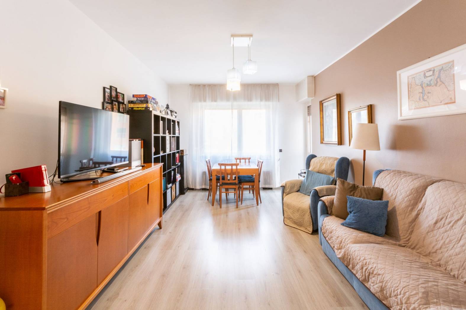 Trilocale viale Carlo Borromeo 28, Cormano