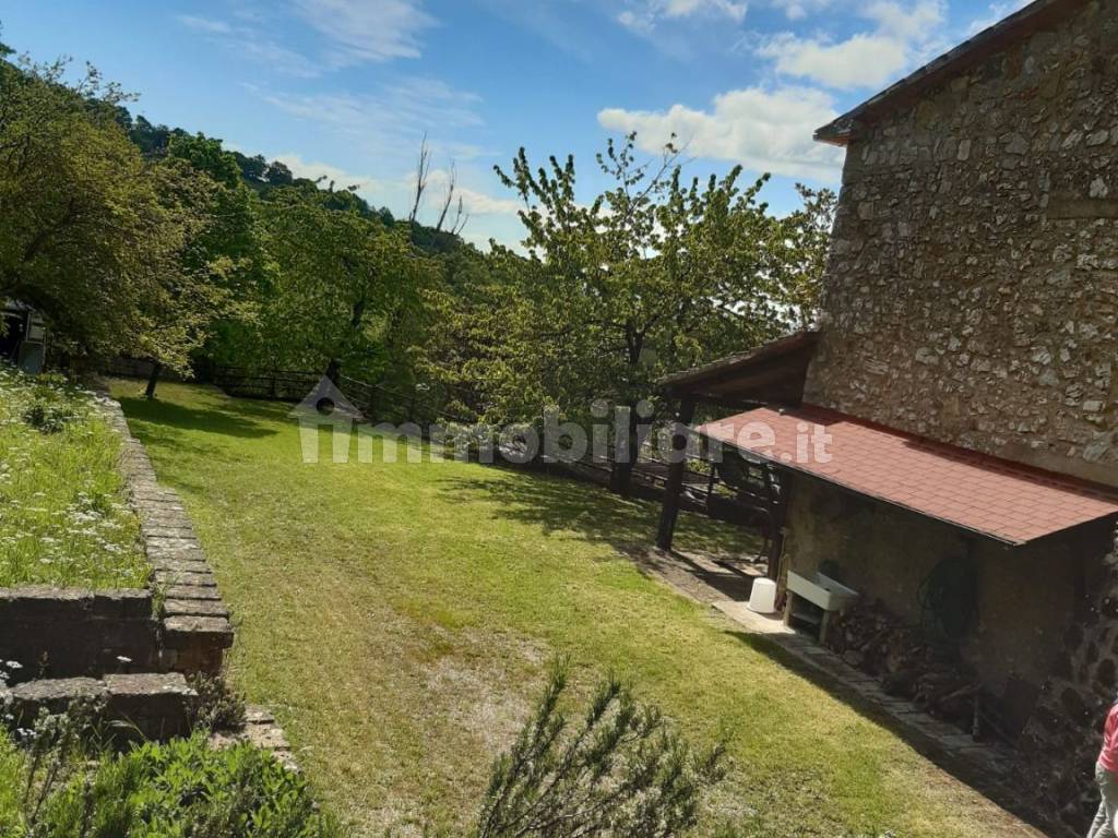 Vendita Rustico in Case Sparse Casa Gabrielli Sorano. Ottimo stato ...