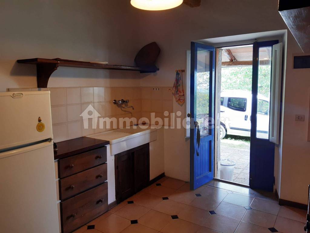 Vendita Rustico in Case Sparse Casa Gabrielli Sorano. Ottimo stato ...