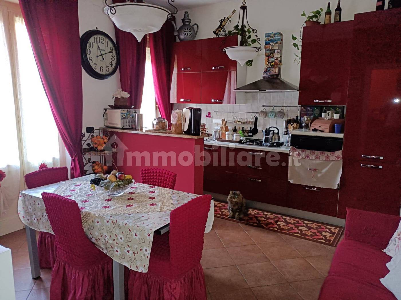 Trilocale via San Cassiano 31, Centro, Trecate