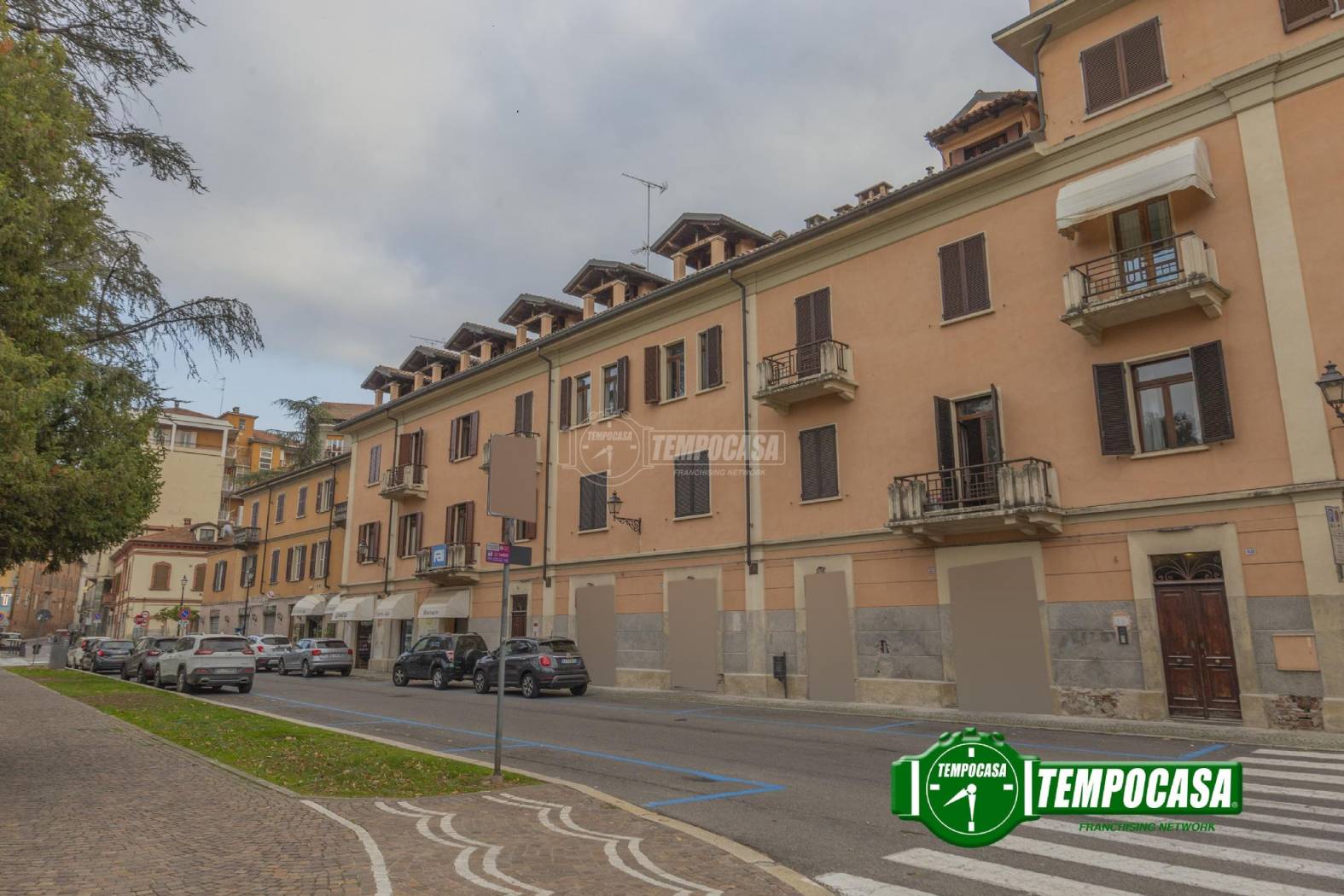 Appartamento corso Leoniero, Centro, Tortona