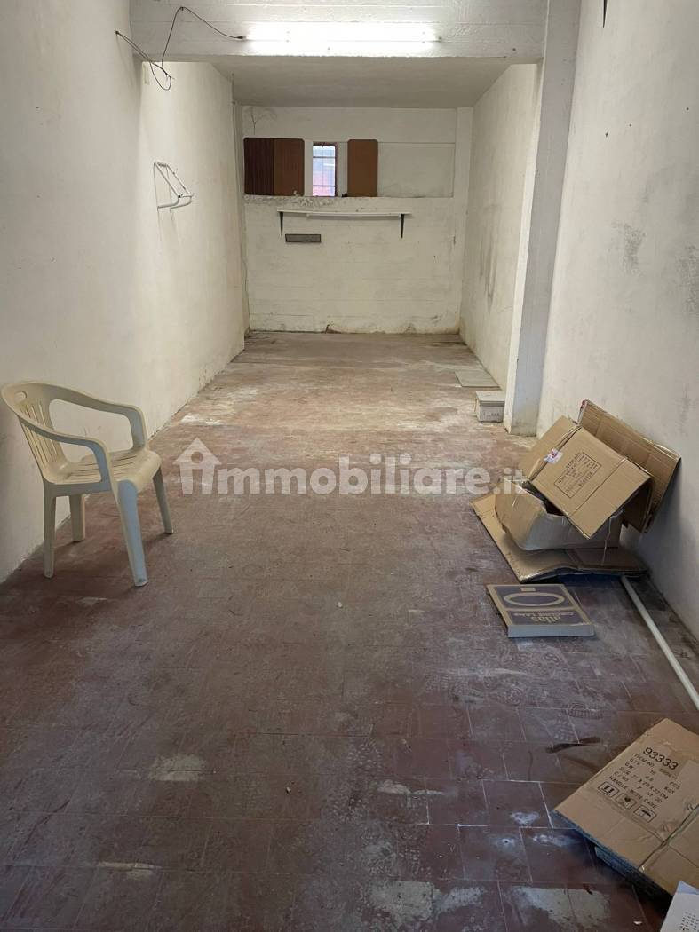 Garage - Box in Vendita