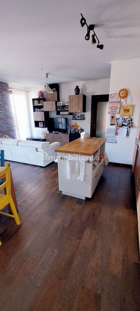 Trilocale via Italo Calvino 8, Spoltore