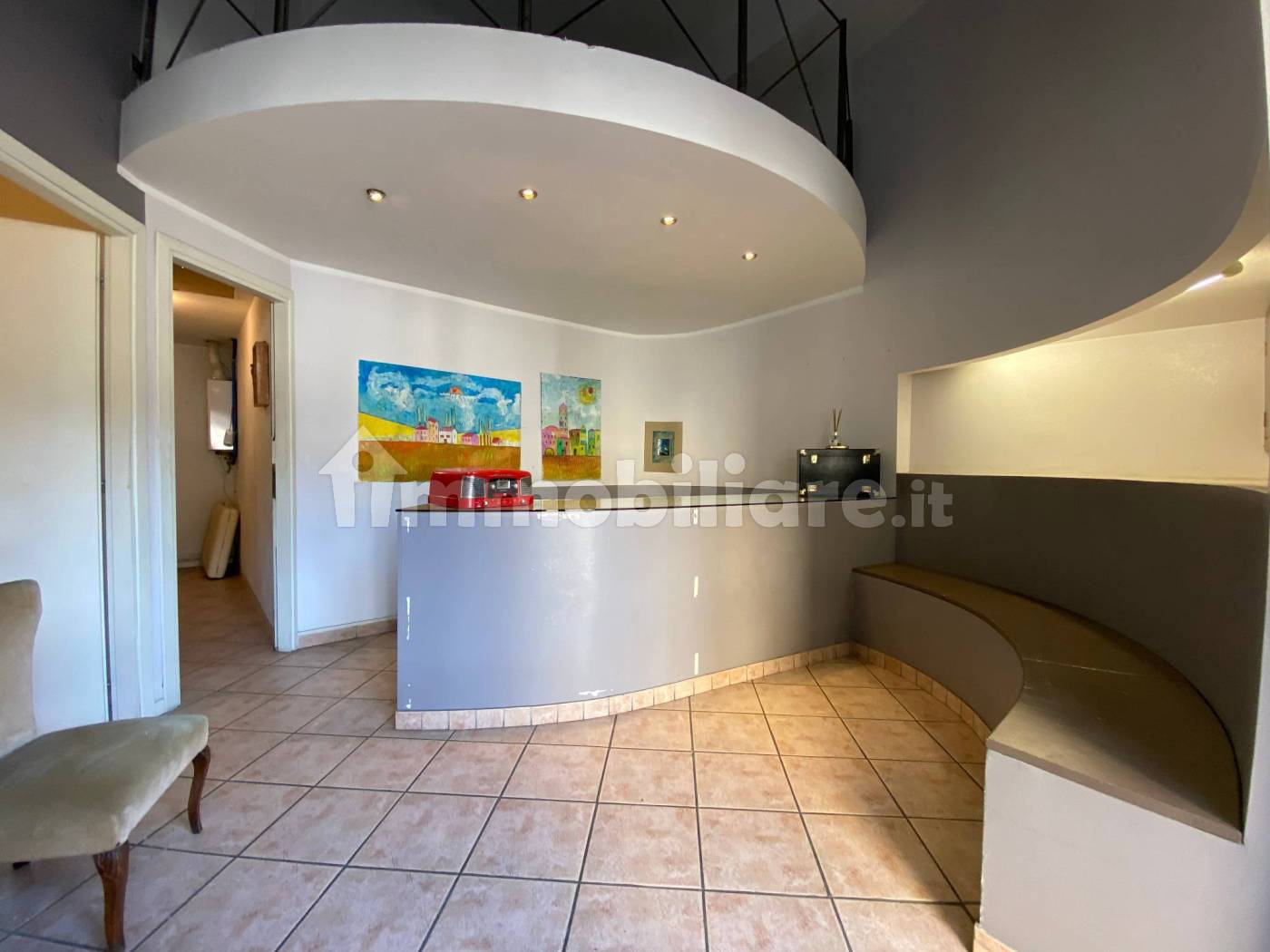 Locale commerciale in Vendita