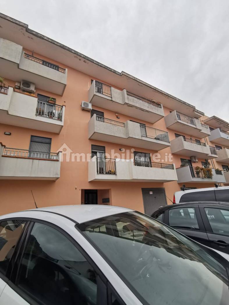 Trilocale via Gabella, Larderia, Messina