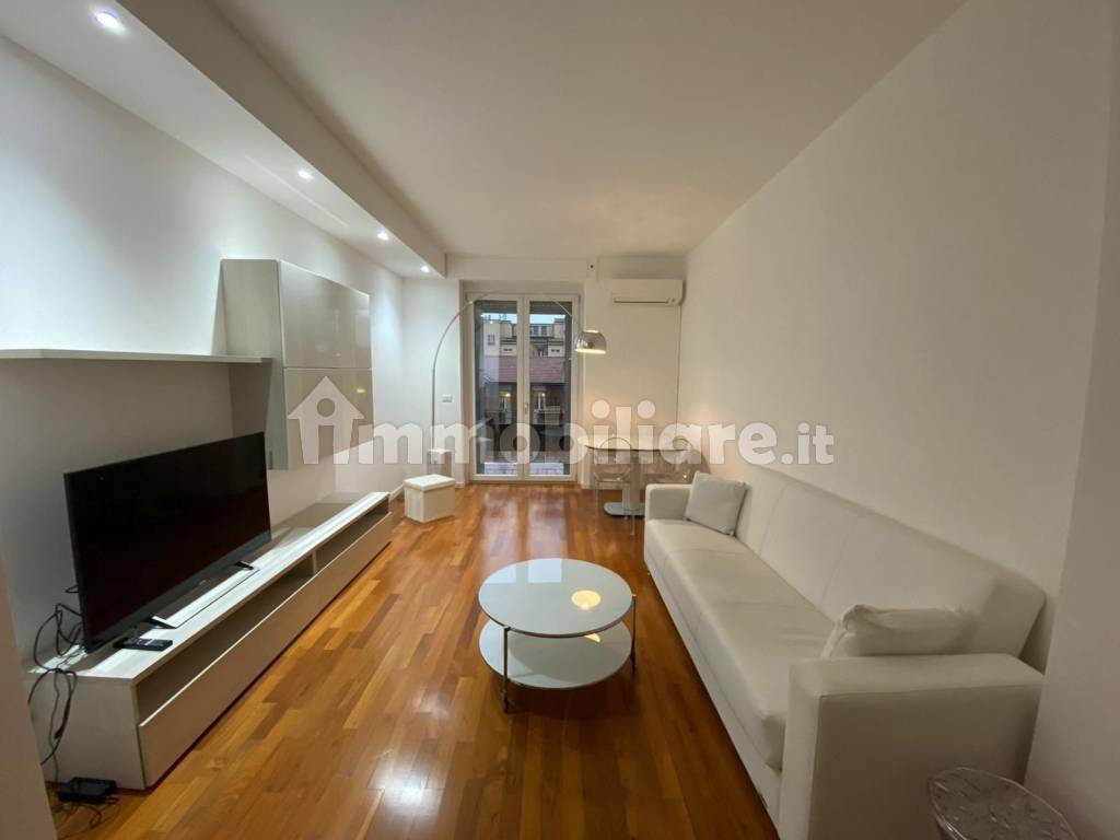 Affitto Appartamento Milano. Bilocale in via Meina 6. Ottimo stato ...