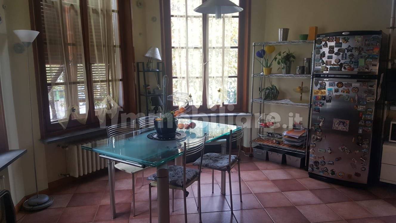 Quadrilocale ottimo stato, secondo piano, Pistoia Ovest, Pistoia