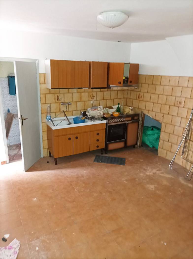 Quadrilocale via piazza Maggiore, Maranola Trivio, Formia