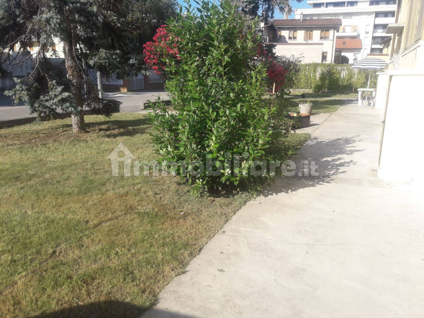 Trilocale via Palermo, Via Lumignacco - Via Pozzuolo, Udine