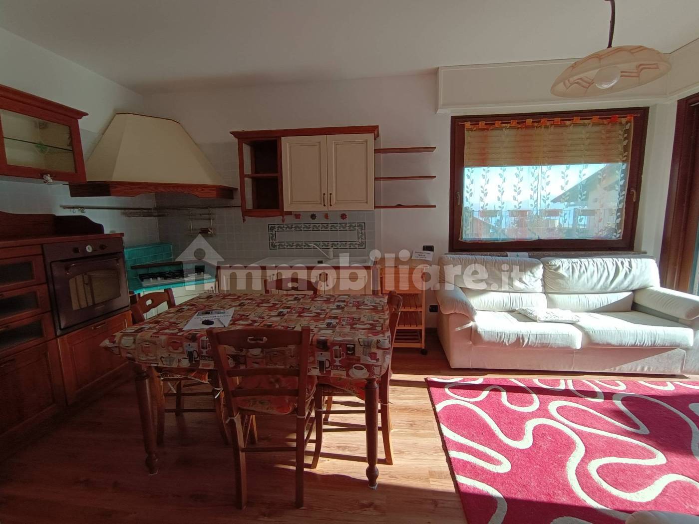 Quadrilocale via degli Alpini, Centro, Baveno